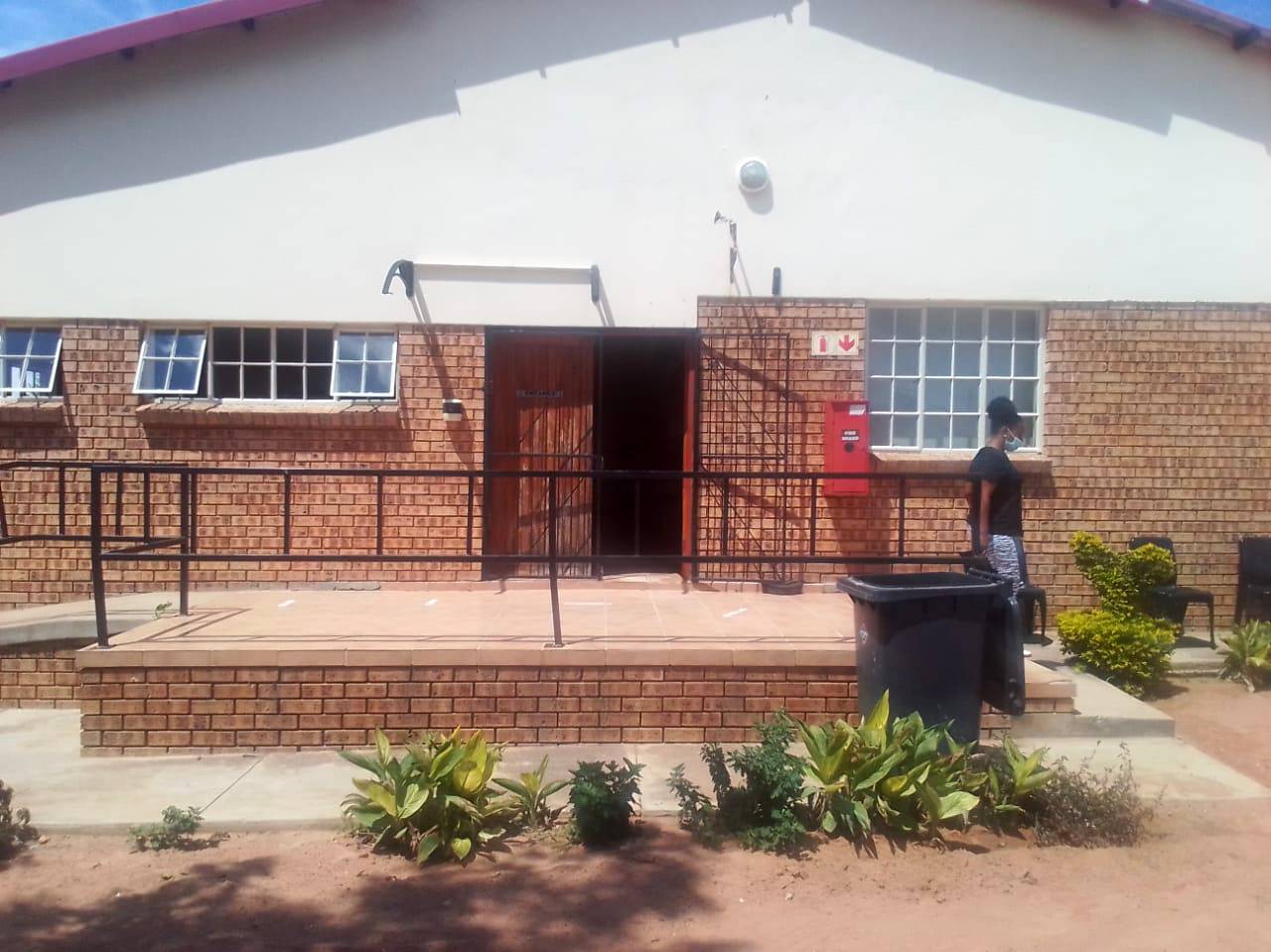 FORCED TO CARRY LUNCH BOX FOR CLINIC VISITS! | Daily Sun