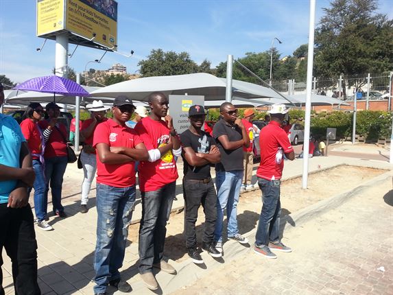 IN PICTURES: MTN workers launch strike action | News24