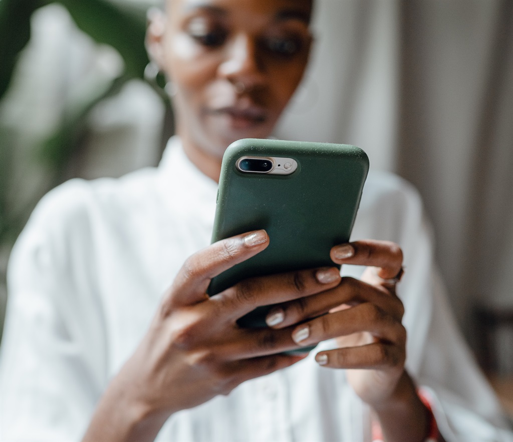WATCH | Mobile safety: 3 things you need to know about phone security ...