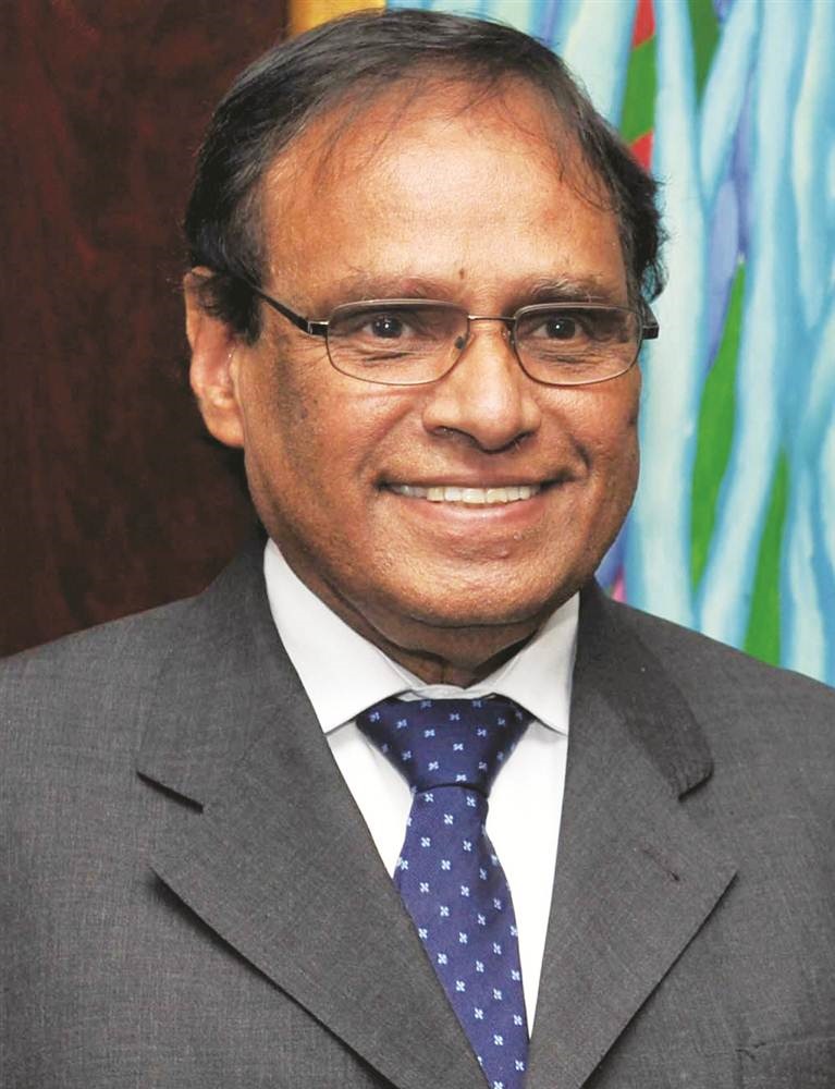 Ebrahim Ebrahim, oud-adjunkminister van internasionale betrekkinge ...