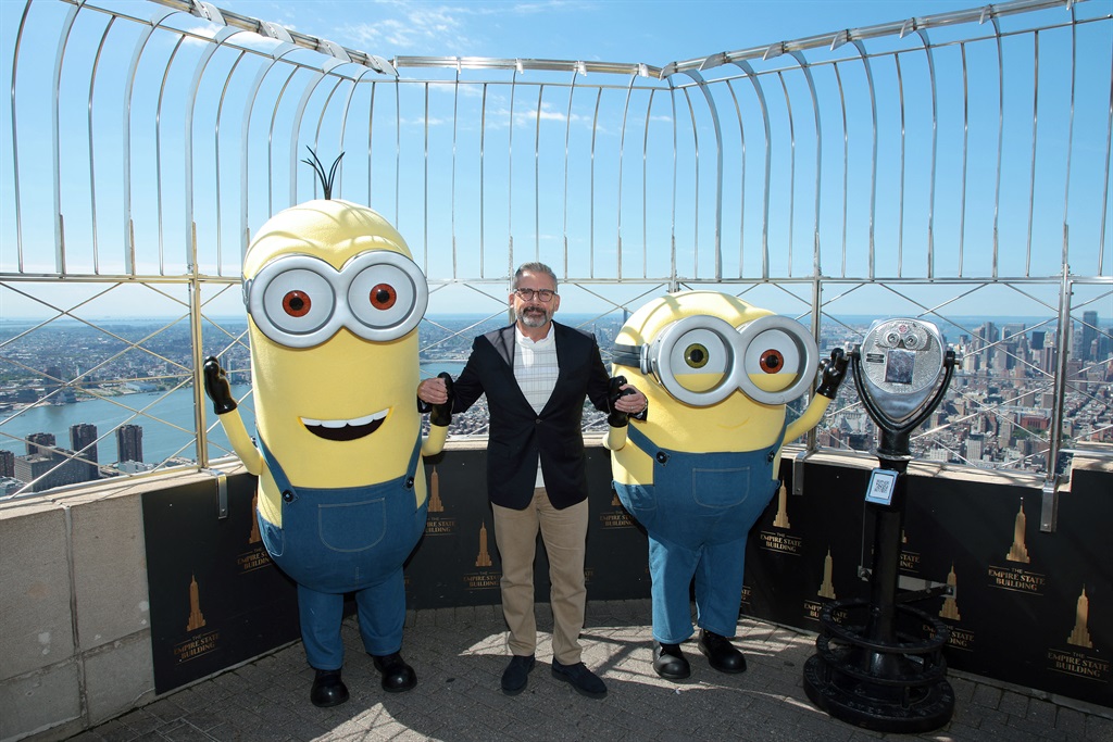 Teens dress up in suits for new Minions TikTok trend | Life