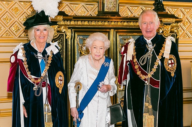 Camilla, Queen Consort-in-waiting, appears in rare portrait with Queen ...