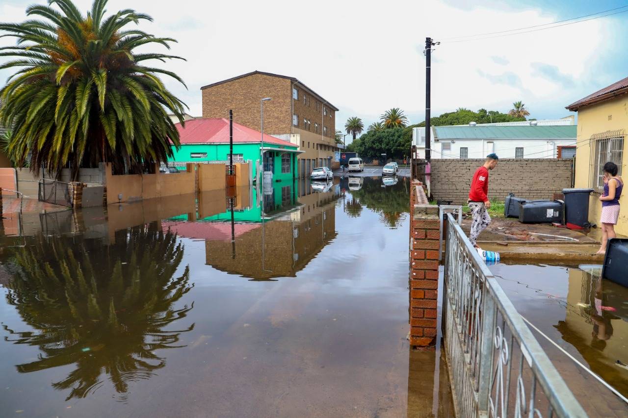 KYK | Groot ontwrigting weens swaar reën in Kaapstad | Netwerk24