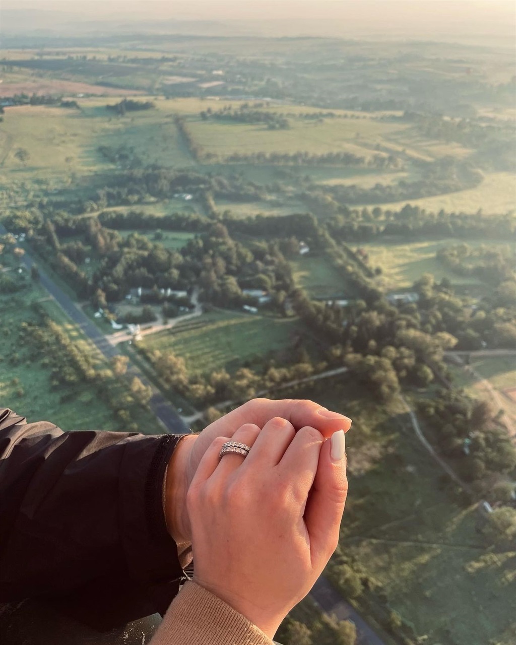 ‘Houvrou of Trouvrou?’ se Monique verlief en verloof: ‘Ons vul mekaar ...