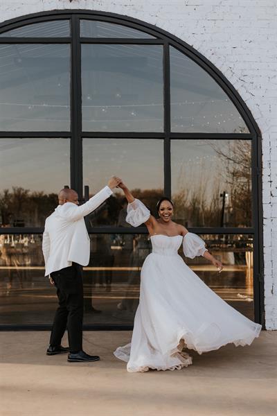 EXCLUSIVE | Inside Karabo Ntshweng's dreamy wedding celebrations | News24