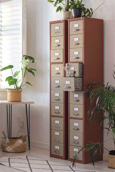 Upcycle an old metal locker | News24