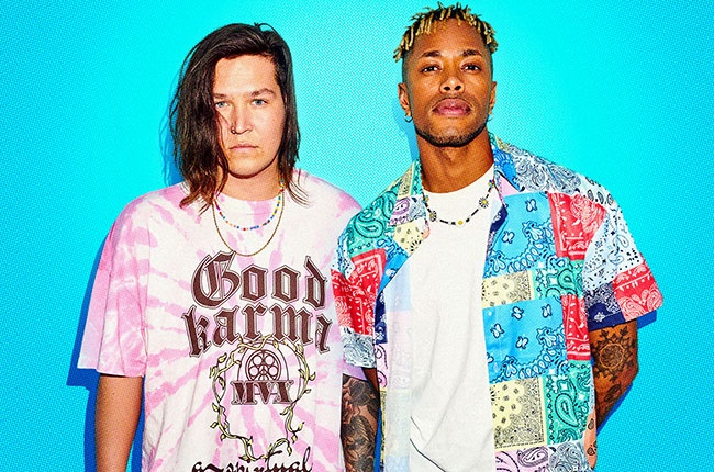 WATCH | Canadian duo Neon Dreams perform Kurt Darren's Loslappie | News24