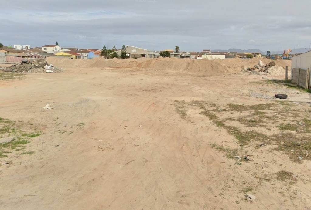 'Dune of evil': Body burnt beyond recognition found at breeding ground ...