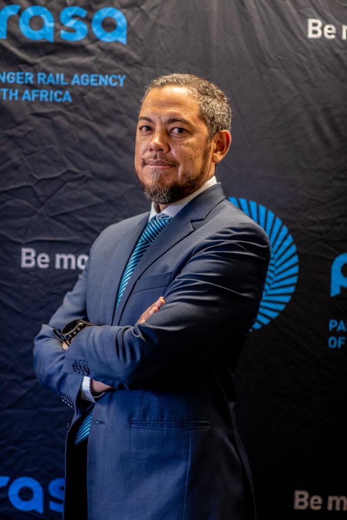 Hishaam Emeran nou Prasa se waarnemende CEO | Son