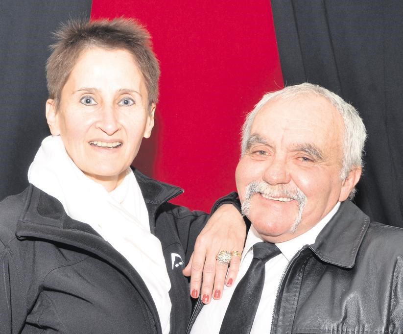 Fondsinsameling met James Bond | Son