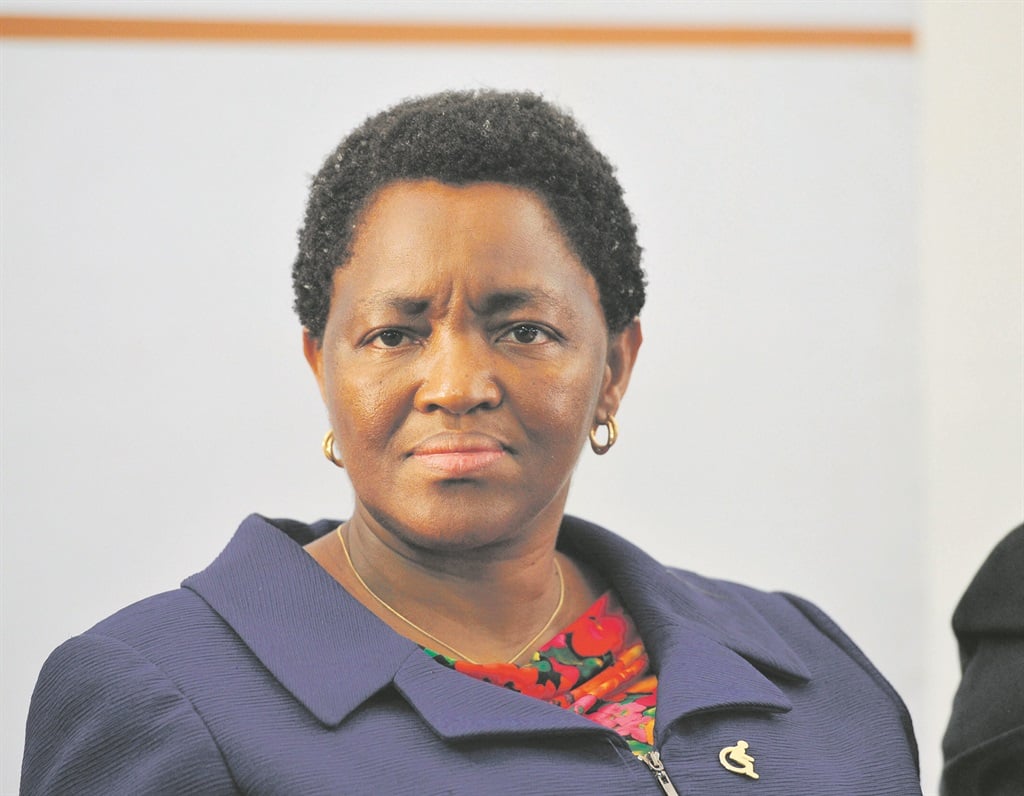 Bejaarde se sterfte by Sassa-viering bekyk | Son