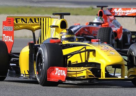 Inside line: F1 final group test | News24