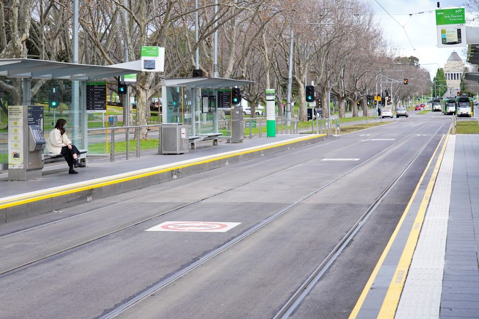 Melbourne, Australië, word Maandag die stad met die langste inperking ...
