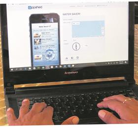 Jonges ontwerp app vir foon om water te spaar | Son