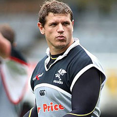 Carstens quits Sharks for UK | News24