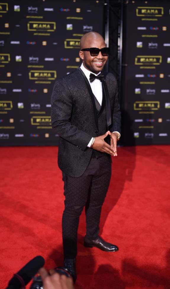 UNSTOPPABLE CASSPER'S NEW SWAG! | Daily Sun
