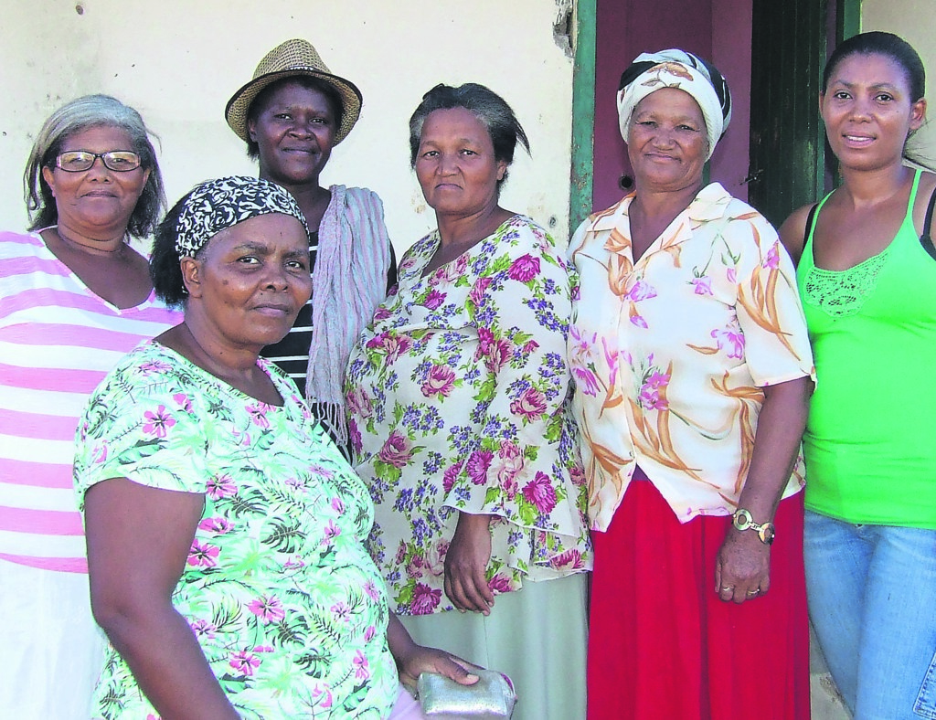 Vroue help vele kinders | Son