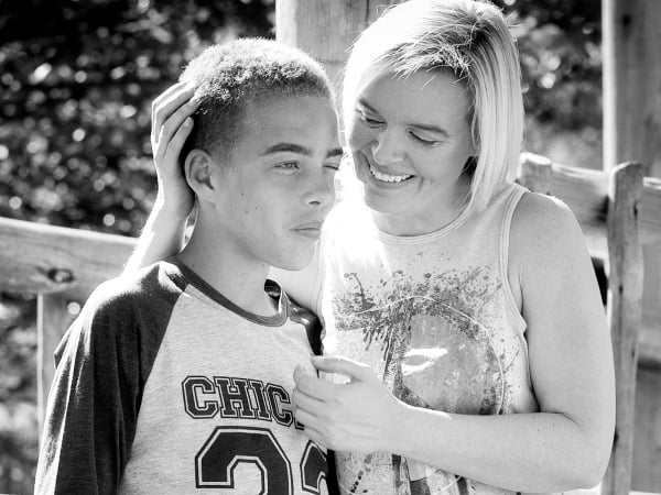 ’n Ma vertel: Dit het 14 jaar gevat om my kind met outisme te ...