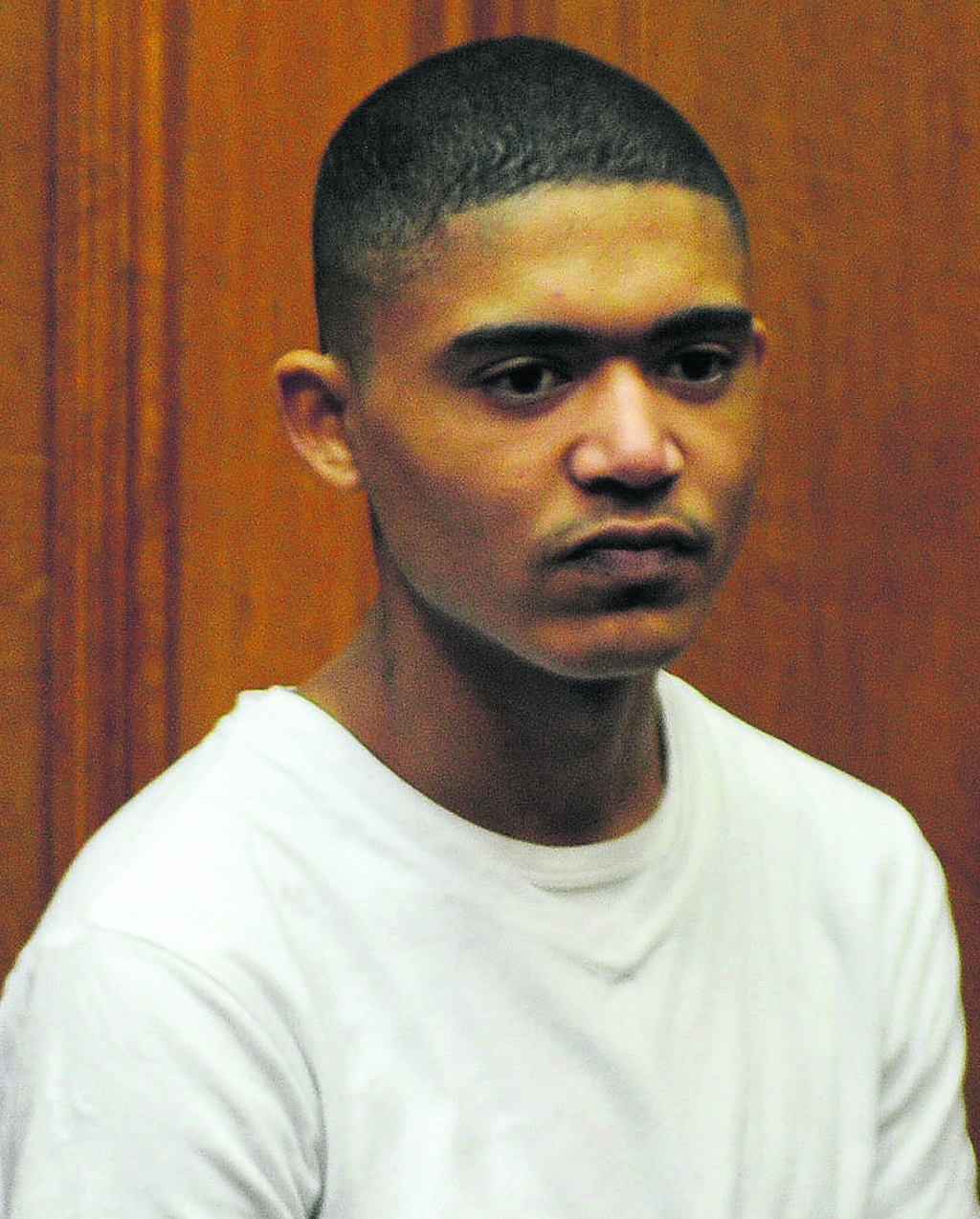 Ouma verniet hof toe | Son