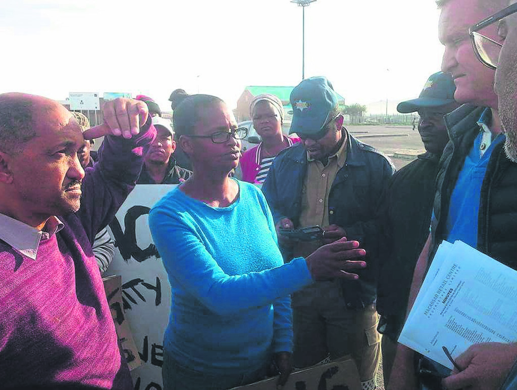 Inwoners kla werk is weg | Son