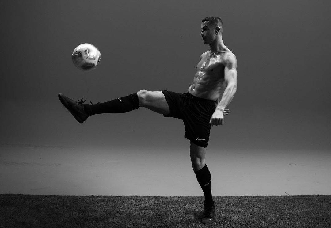 Out In The Cold - Cristiano Ronaldo Reveals Crazy Recovery Routine ...