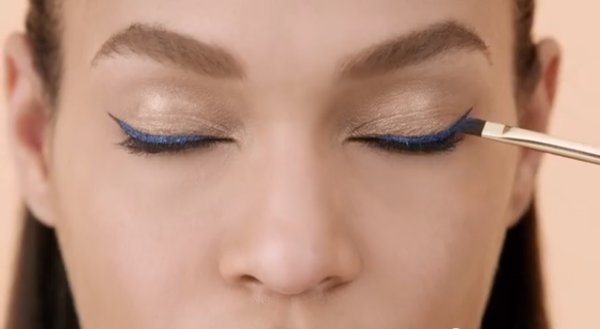 How to do a bold wing eye | News24