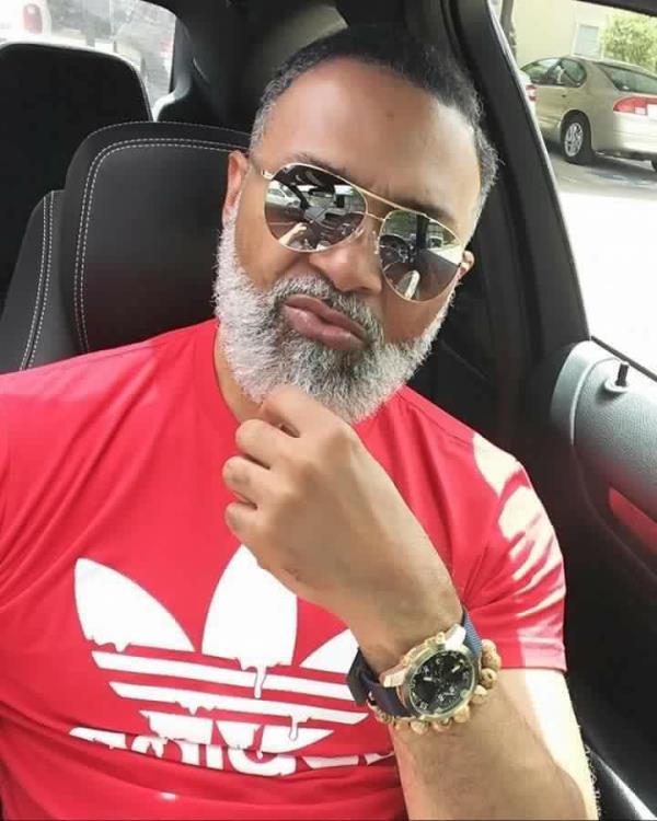 #MrStealYourGrandma - Irvin Randle | News24