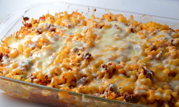 Simple Macaroni And Beef With Cheese | News24