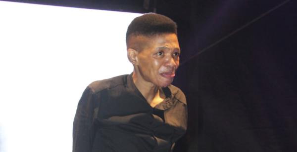 Lundi is on life-support | News24