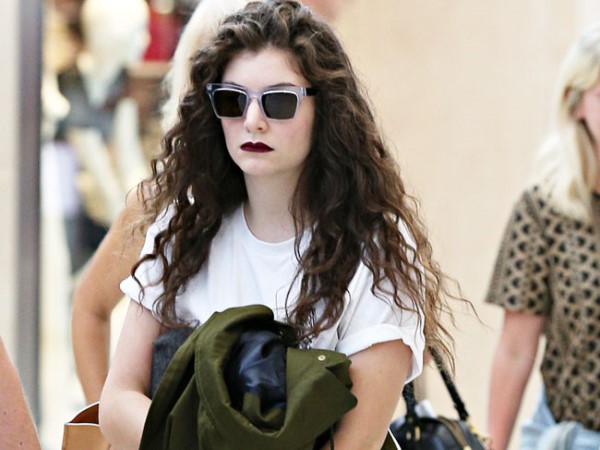 Go on, give us a grin! Lorde hates being told to smile | News24
