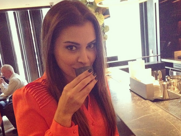 Model Shashi Naidoo shops it up in London | News24