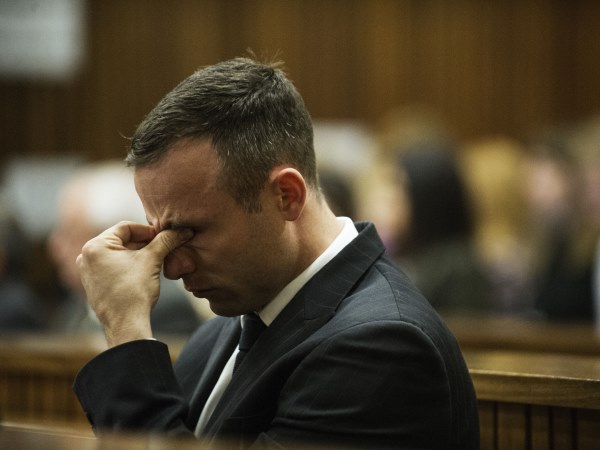 Judge Masipa inspects toilet cubicle | News24