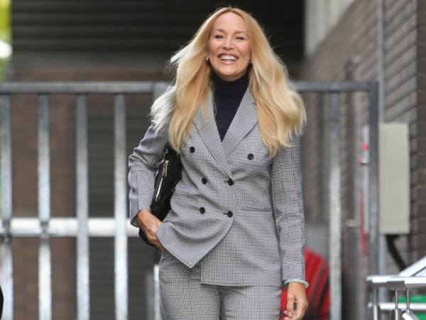 Jerry Hall engaged to Rupert Murdoch | News24