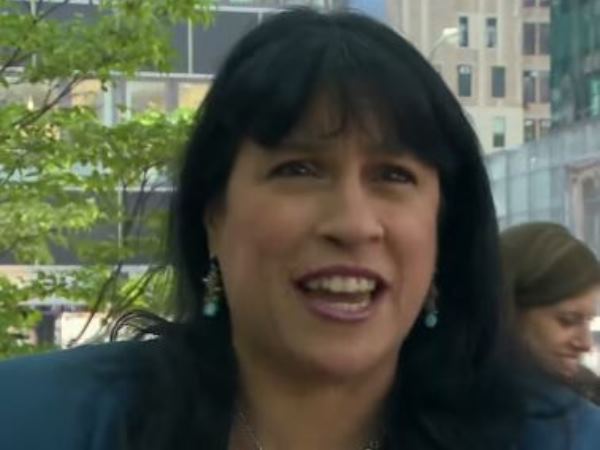 Time for a quick conversation? Meet Fran Capo, the world's fastest ...