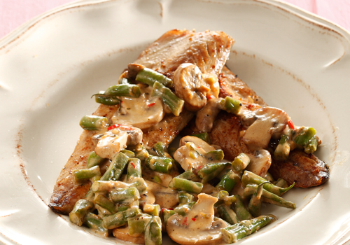 Fish with green bean and mushroom dressing | News24