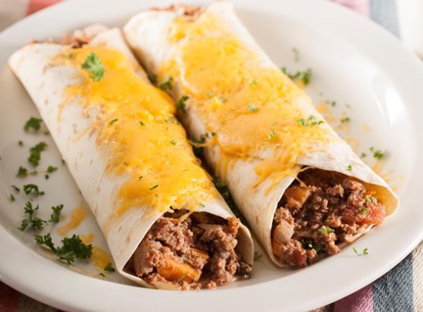 Microwave savoury mince enchilada | News24