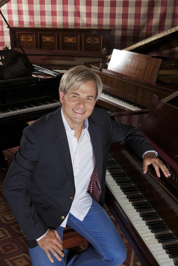 Het jy al jou klavier-storie met Charl du Plessis gedeel? | Netwerk24