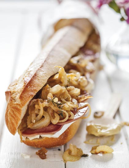 Franse brood met tong, gekaramelliseerde ui en mosterd | Netwerk24
