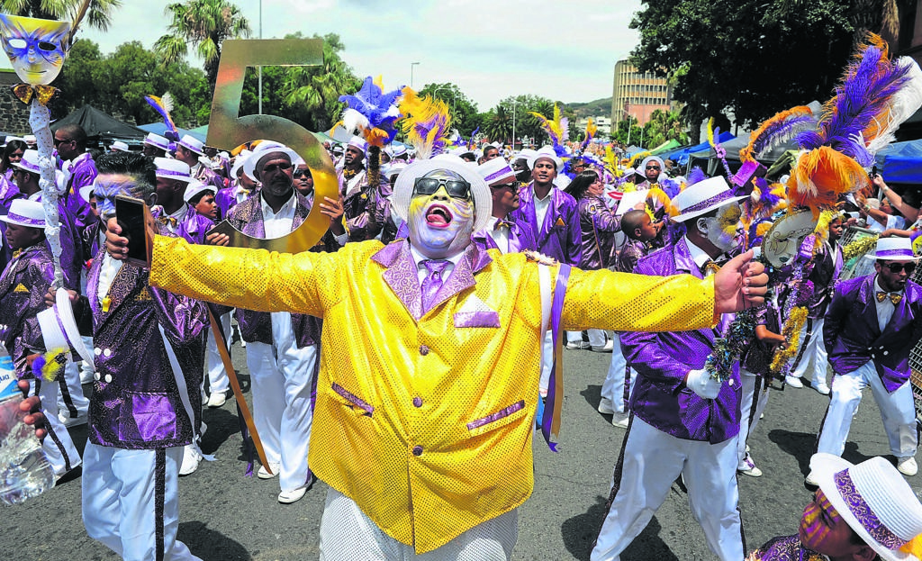 Klopse om een ghoema-trom | Son