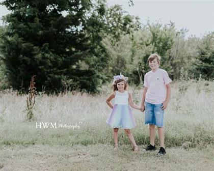 Parents celebrate trans daughter's transition with gender reveal ...
