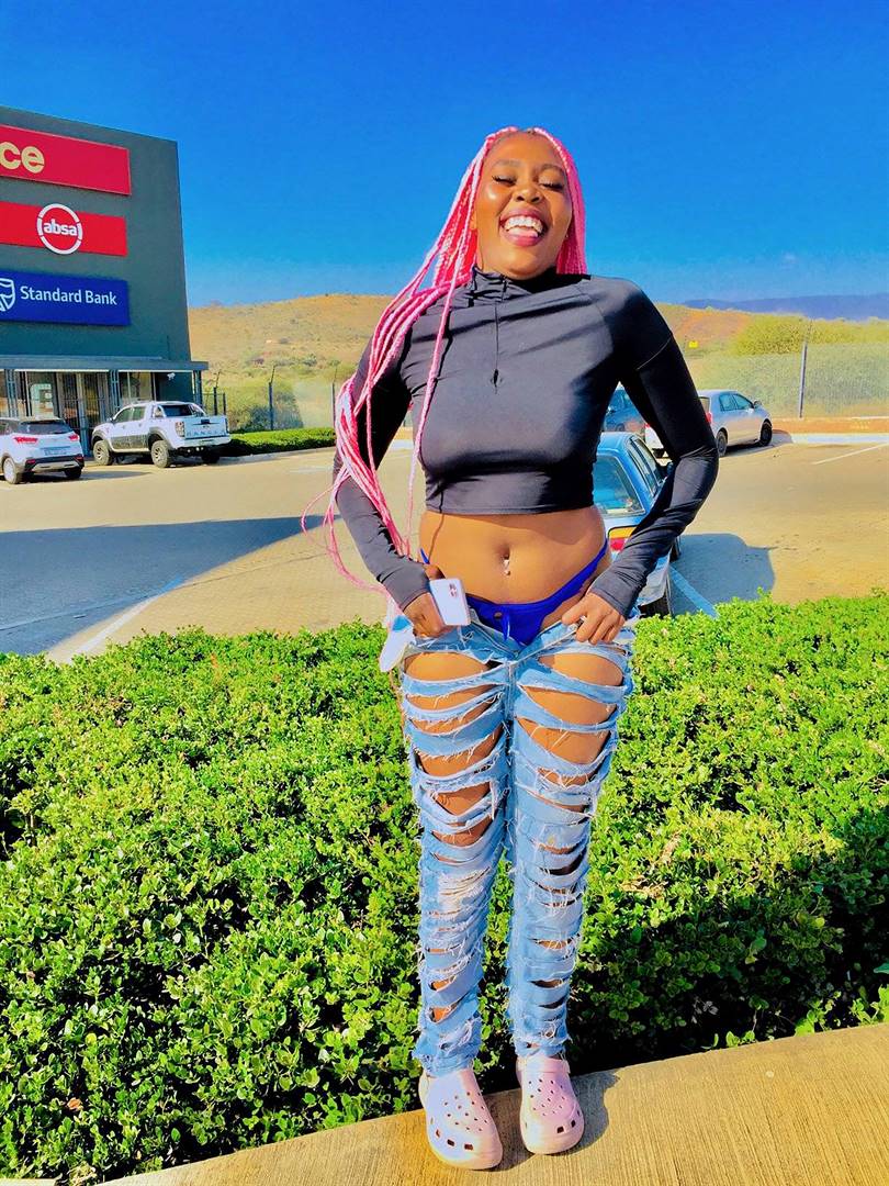 PICS QUEEN MINAJ My Punani Is Not For Sale Daily Sun PICS QUEEN MINAJ My Punani Is Not For Sale Daily Sun