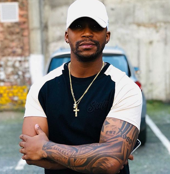 WATCH: FANS SHOW LOVE TO NAAKMUSIQ IN IRELAND | Daily Sun