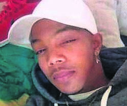 Jong ou beswyk; 2 neefs in arres | Son