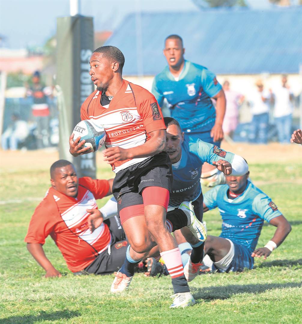 St. Helena hou groot gevaar in | Son