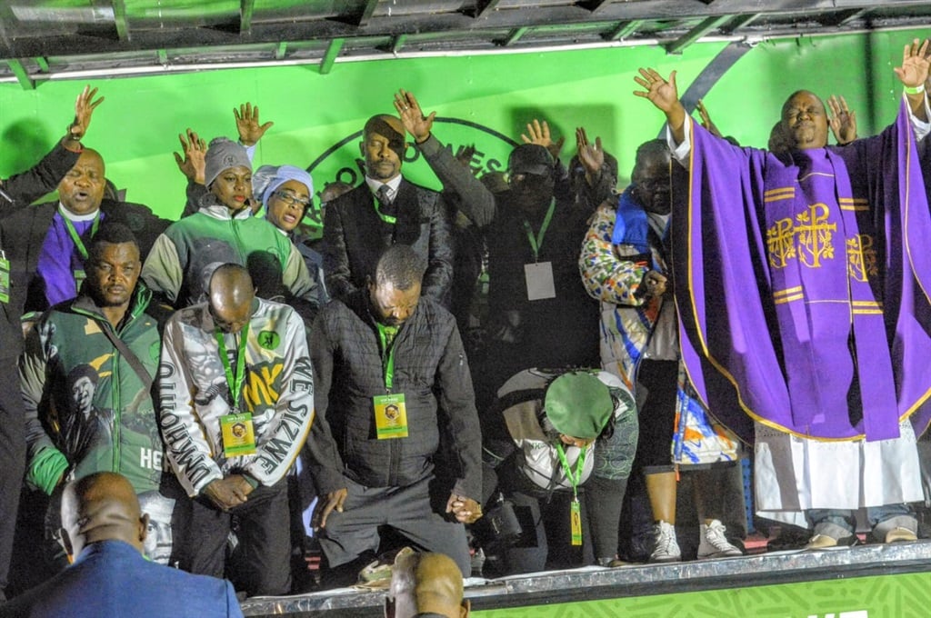 WATCH: Pastors and izangoma rally behind Msholozi! | Daily Sun