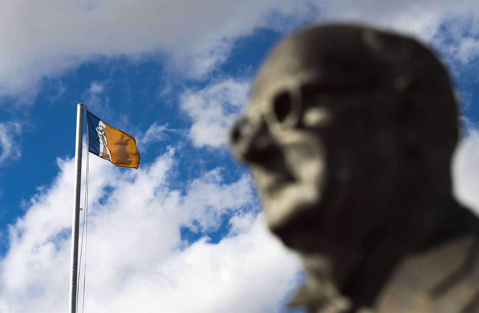 Dit is ’n onnodige polemiek oor skoolname | Netwerk24