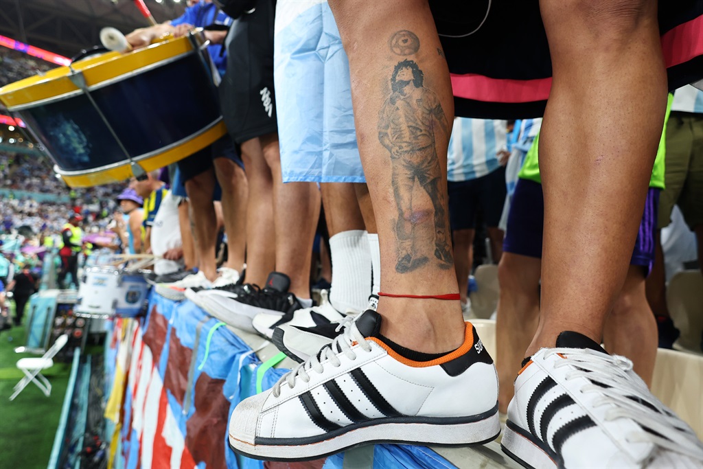 Photos I Argentina fans express affection for Messi and Maradona ...