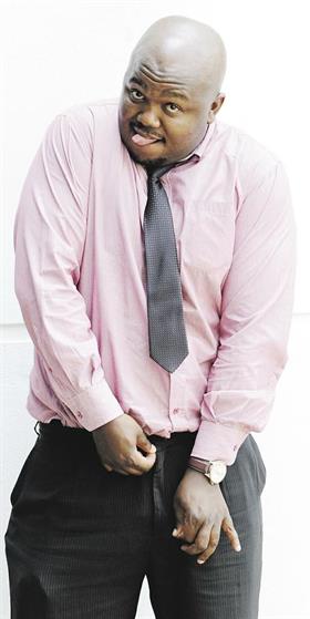 SKHUMBARIZA CRACKS IT UP! | Daily Sun