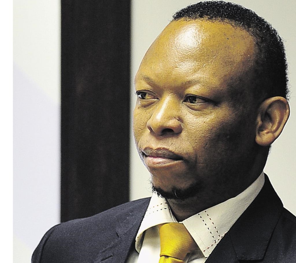 Eugene to play the go-between! | Daily Sun