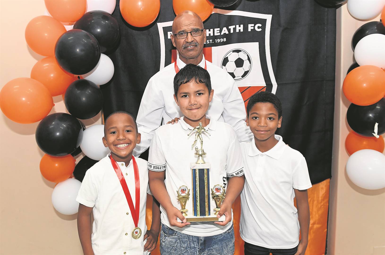 KYK | Blackheath FC vereer sterre | Son